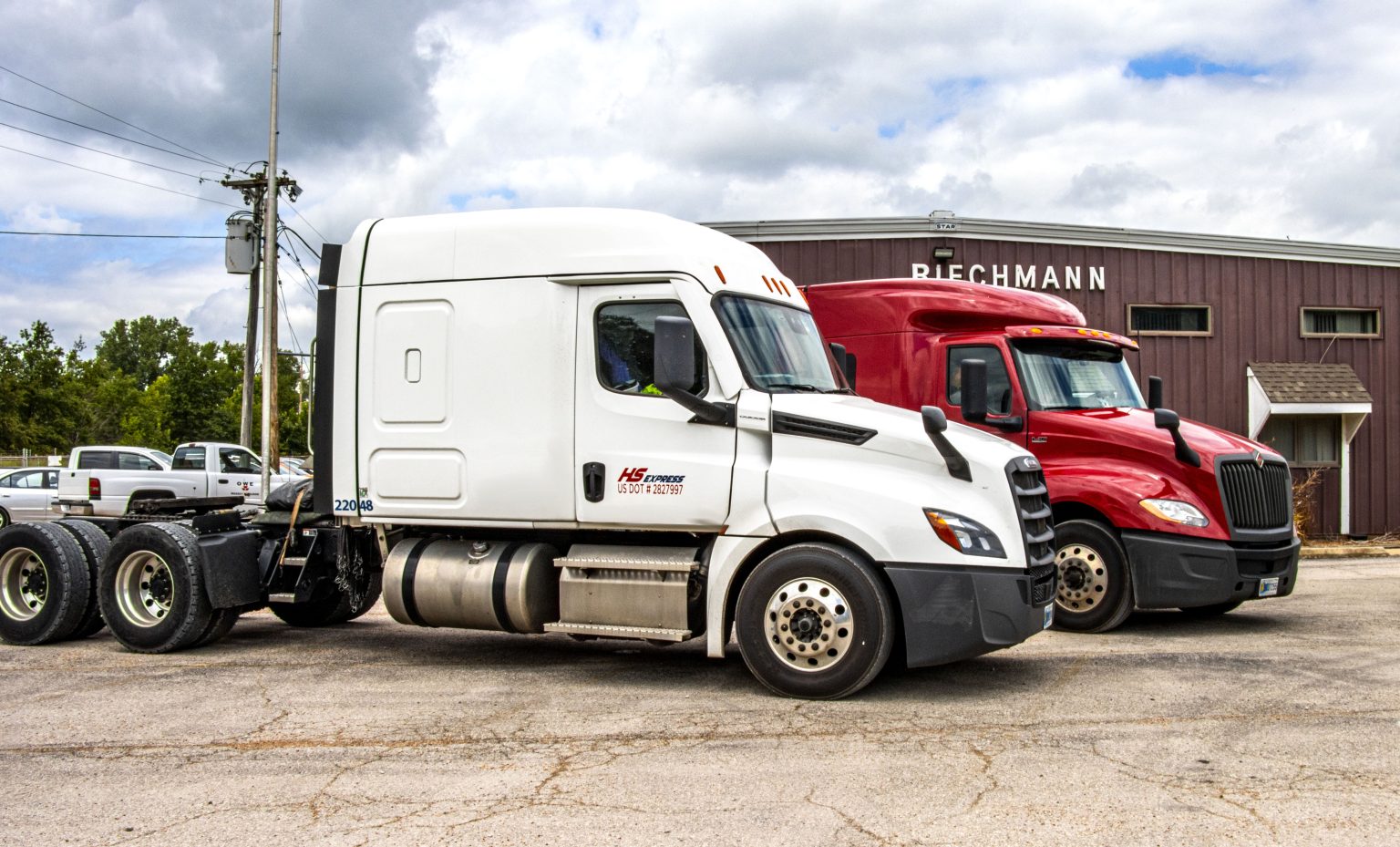 Contact - HS Express